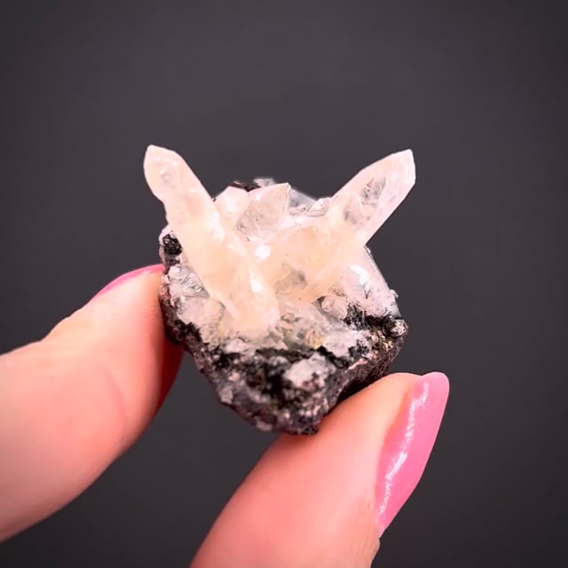 Smithsonite (rare elongated crystals) - V22-1458 - Tsumeb Mine ...