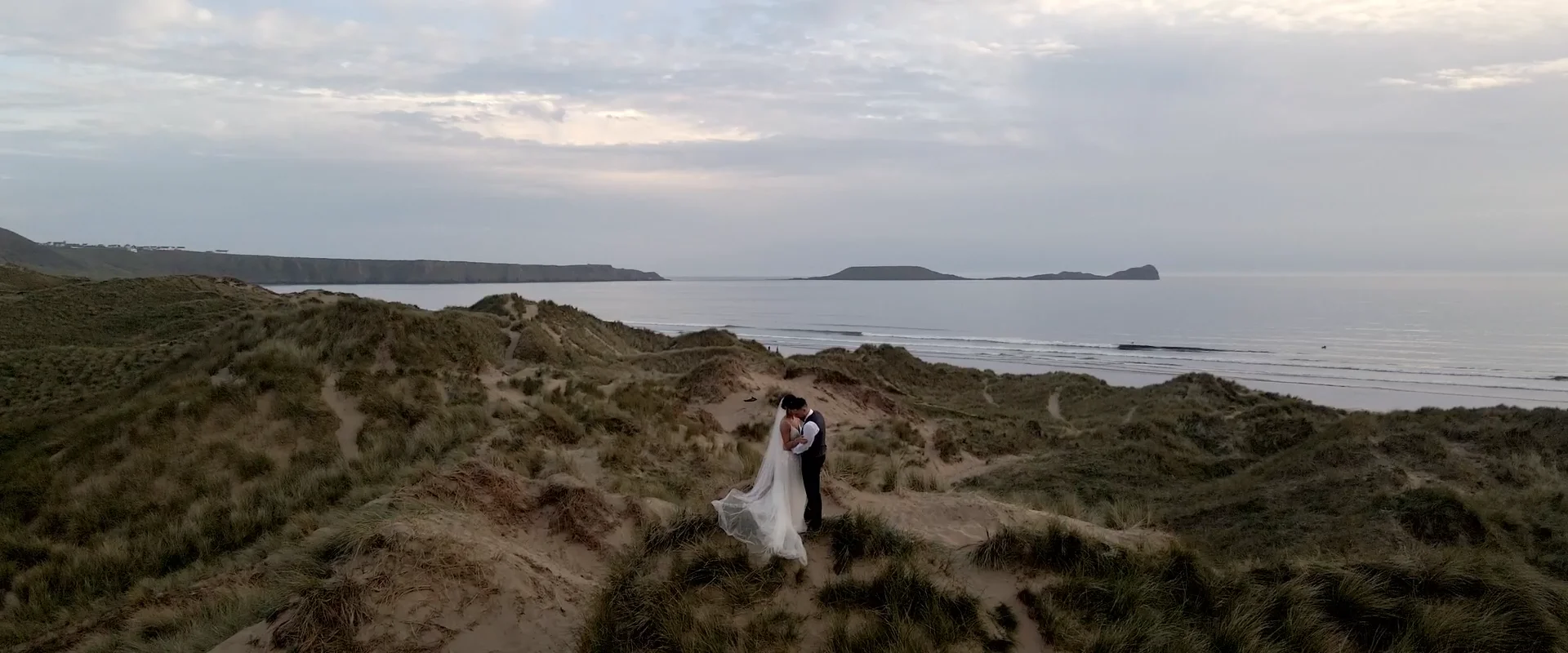 Shân & Adrian - Fairyhill on Vimeo