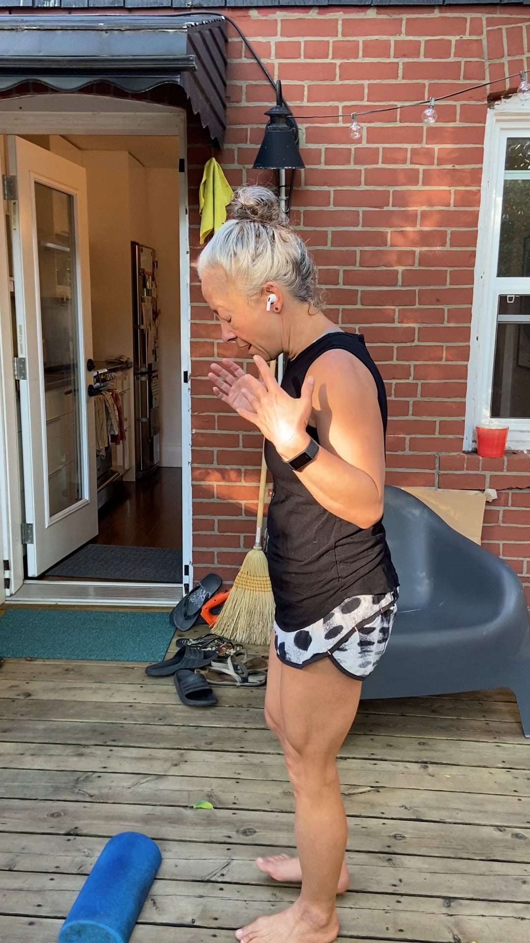 Standing hamstring isometrics on Vimeo