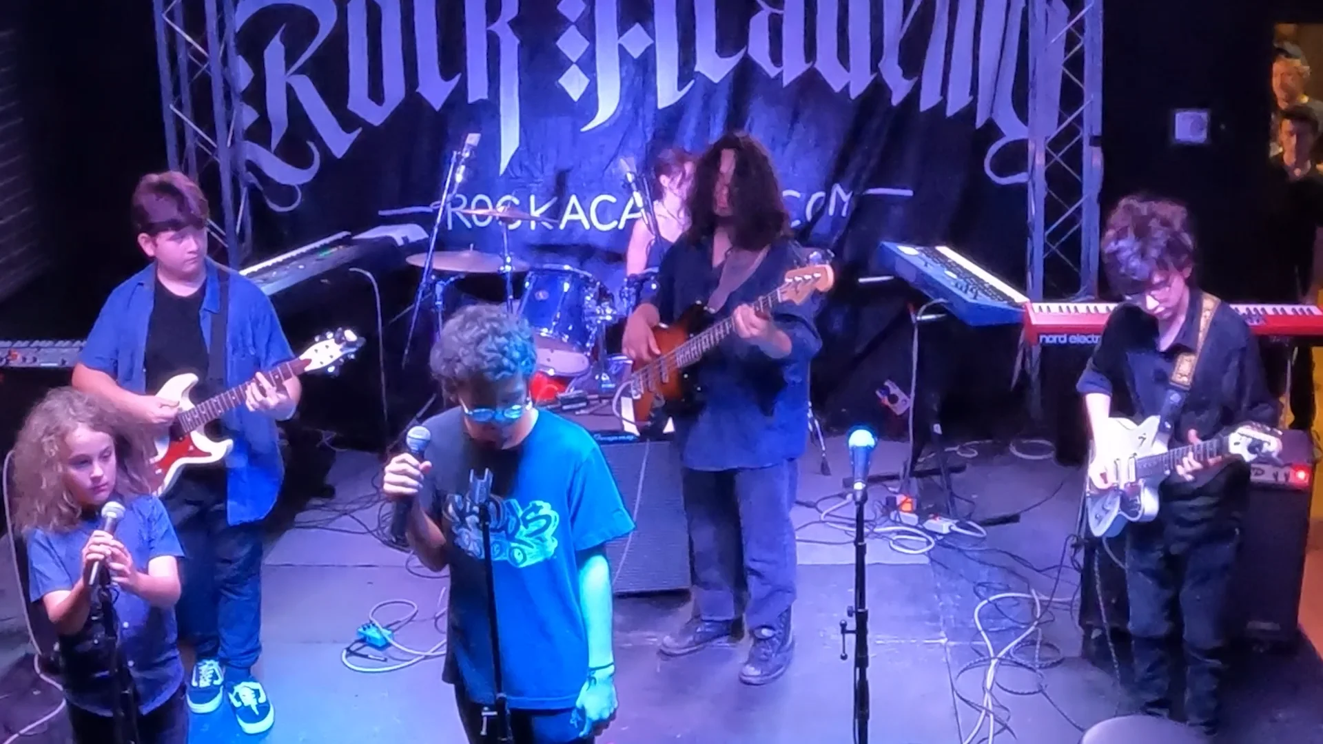 The Cure - 1.10 Fire In Cairo on Vimeo