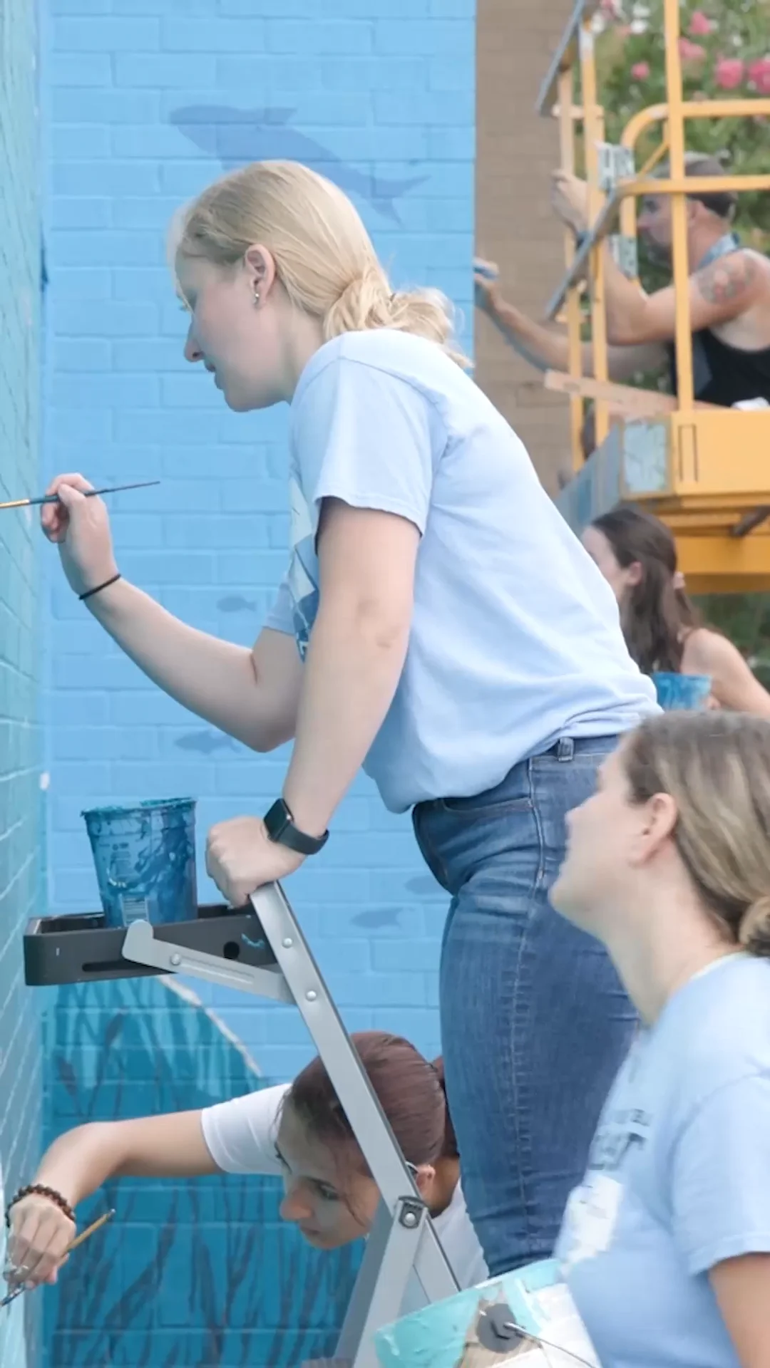 New Mural Gives a New Look at UNC's Institute of Marine Sciences on Vimeo