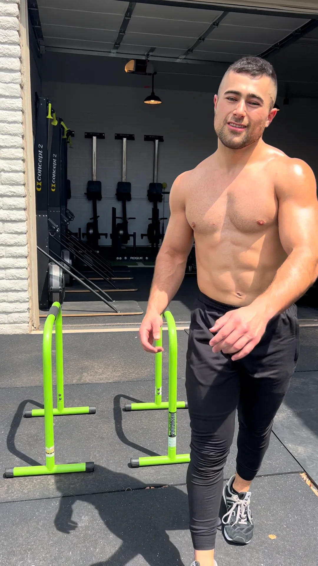 Hip Gates = Open Gate - Close Gate on Vimeo