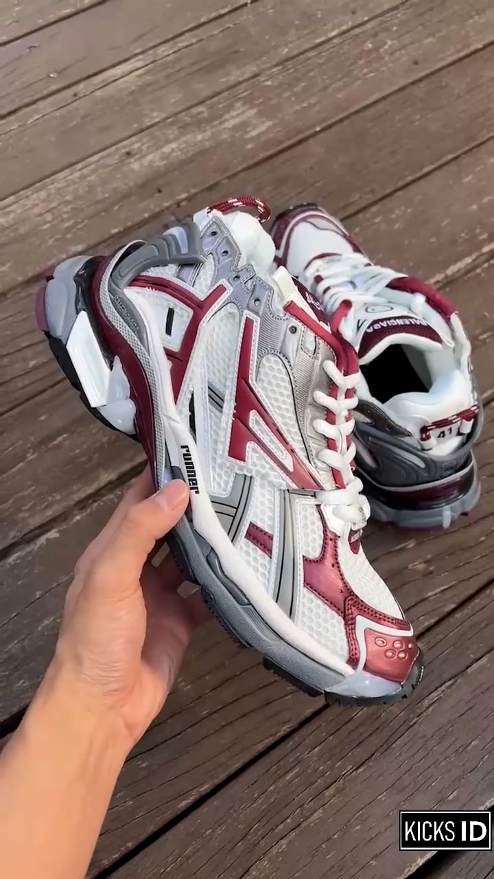 Bencga Runner Sneaker 'White Burgundy' 677402 W3RB3 9069 on Vimeo