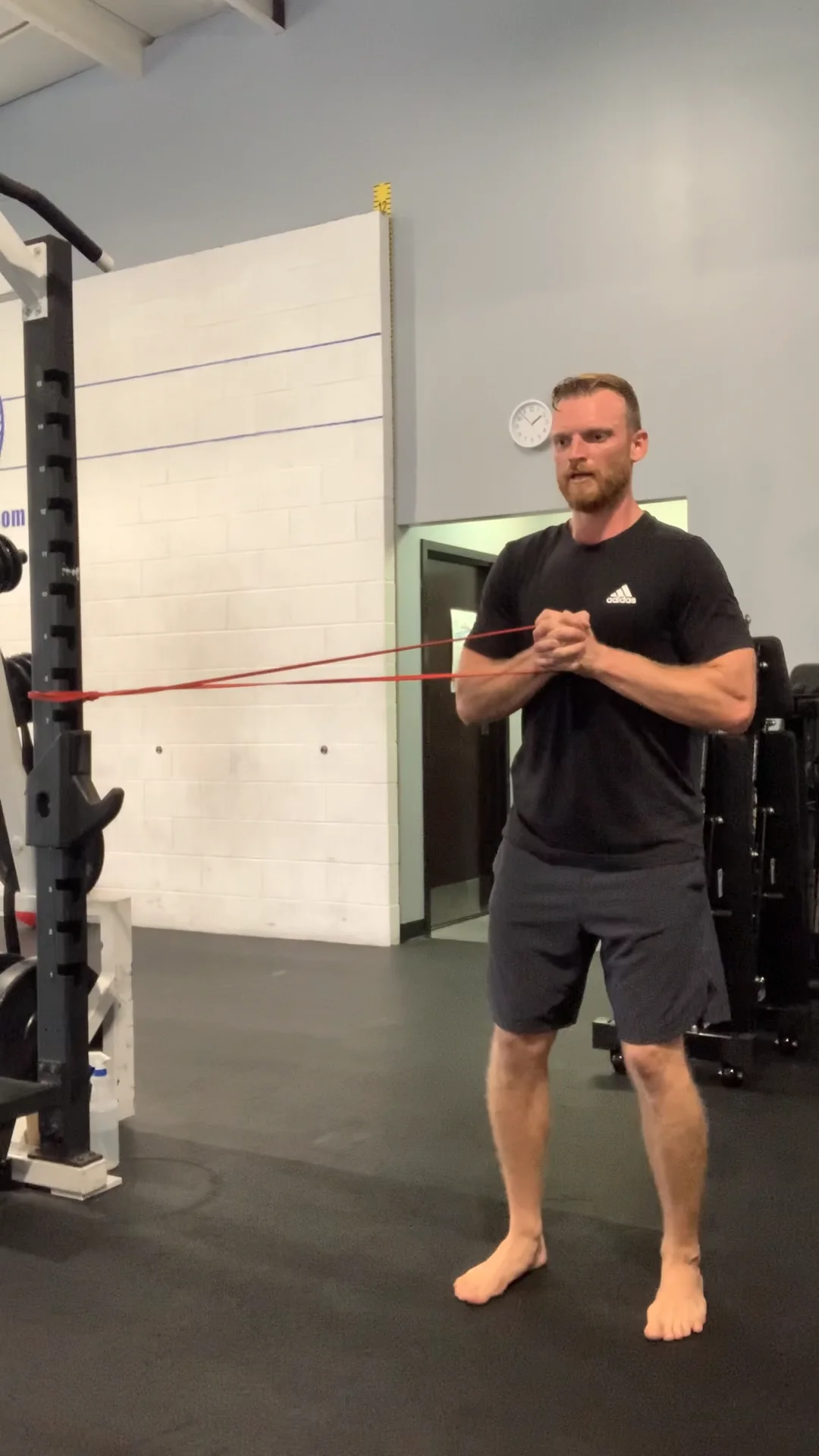 Banded Pallof Press on Vimeo