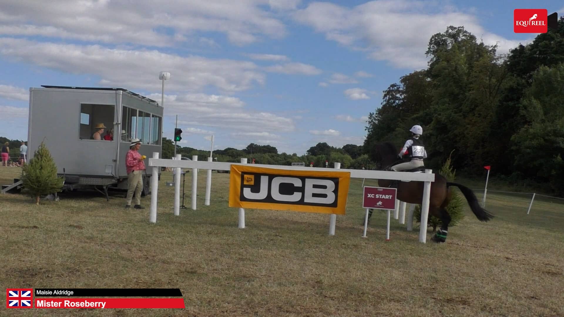 EQUIREEL 230 Maisie Aldridge & Mister Roseberry at THE PONY CLUB ...