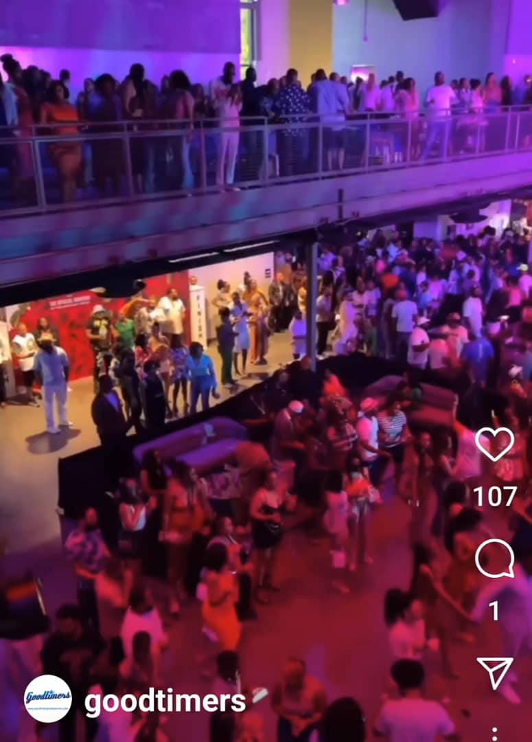 DJ Bandcamp Comm on Vimeo