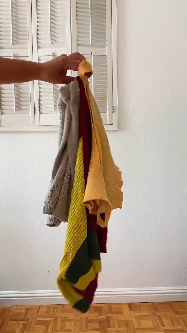 Viscose Colorblock Amani Top - Snake Eye + Jewel chelsea samson on Vimeo