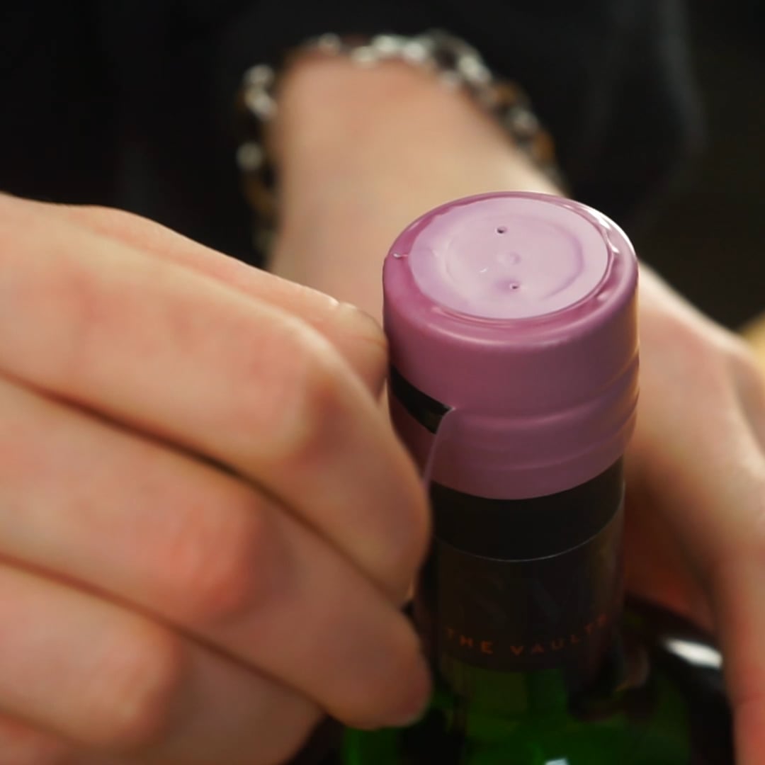 Sound of whisky ASMR square.mp4 on Vimeo