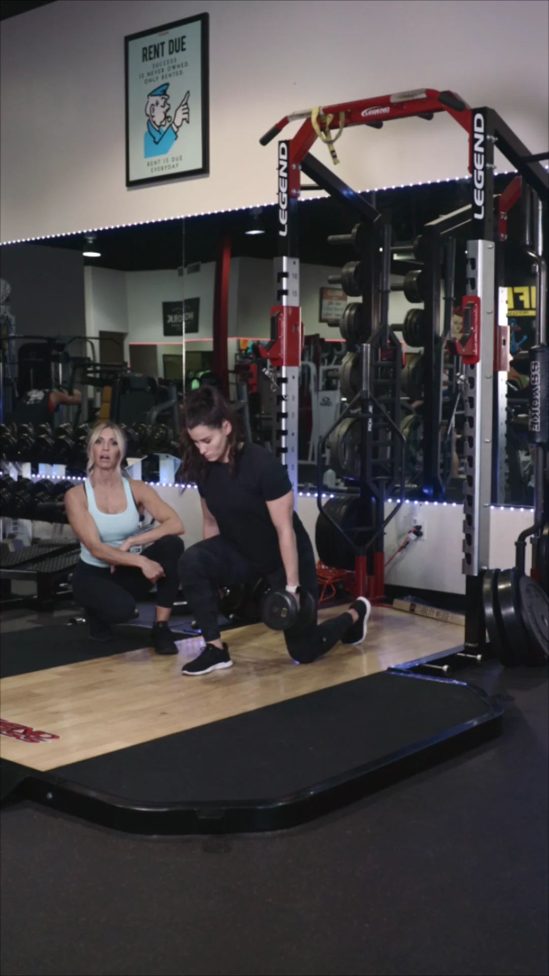 HP App Day 2 64 Dumbbell Walking Lunge ex on Vimeo