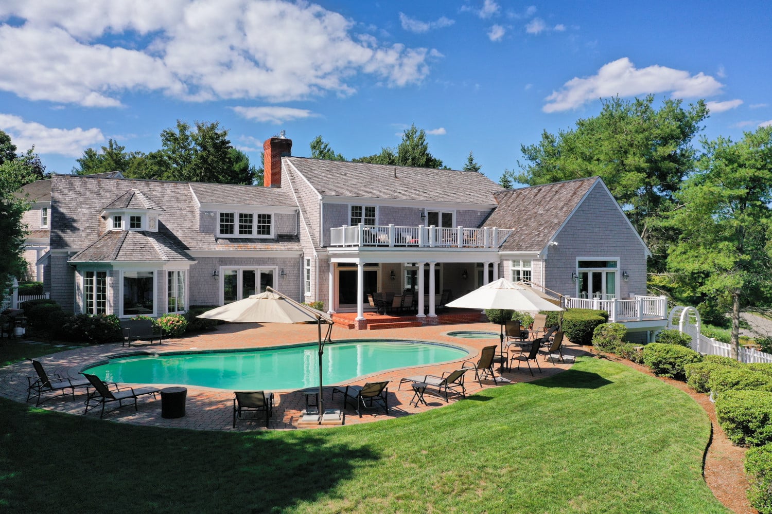 375 Baxters Neck Rd, Marstons Mills, MA.mp4 on Vimeo