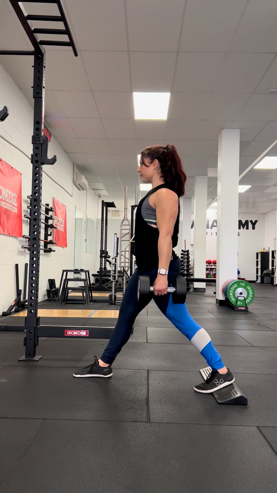 A1 – DB Split Squats on Vimeo