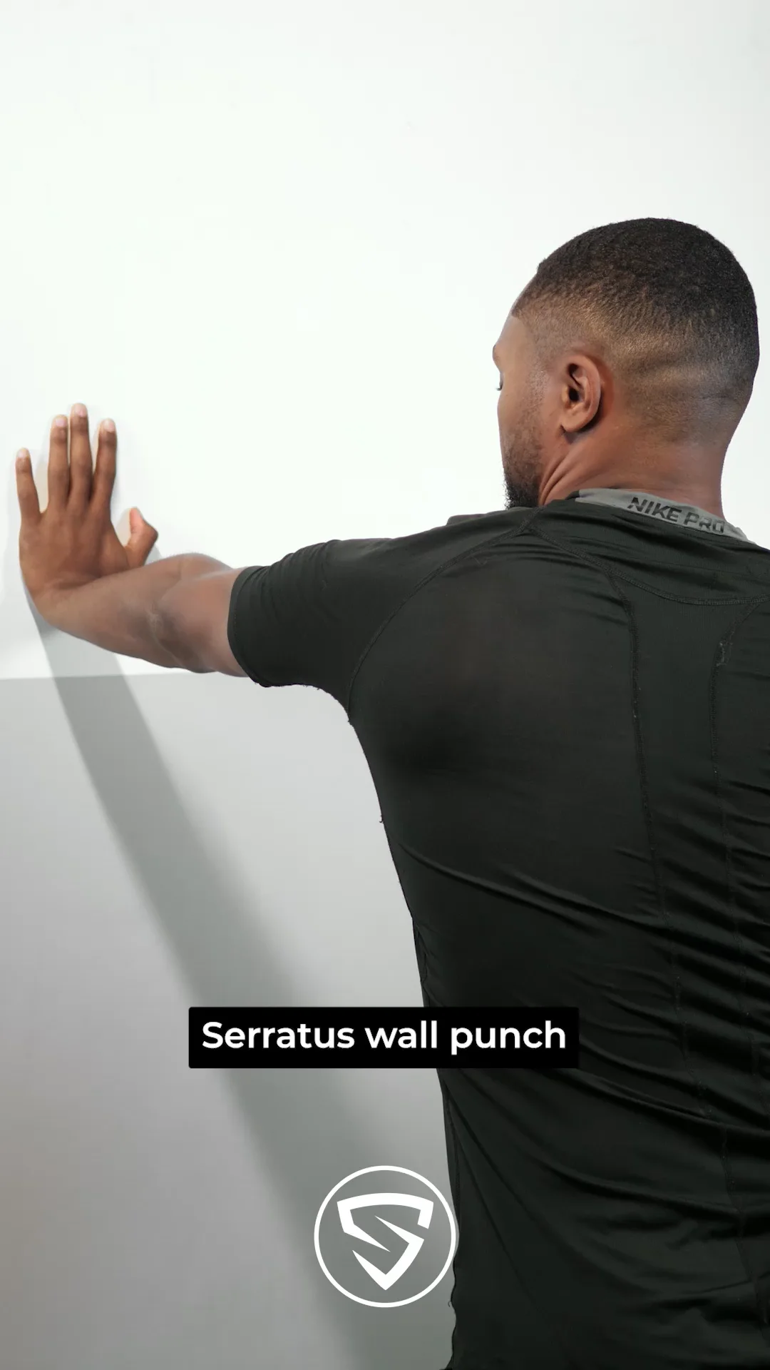 Serratus Wall punch.mp4