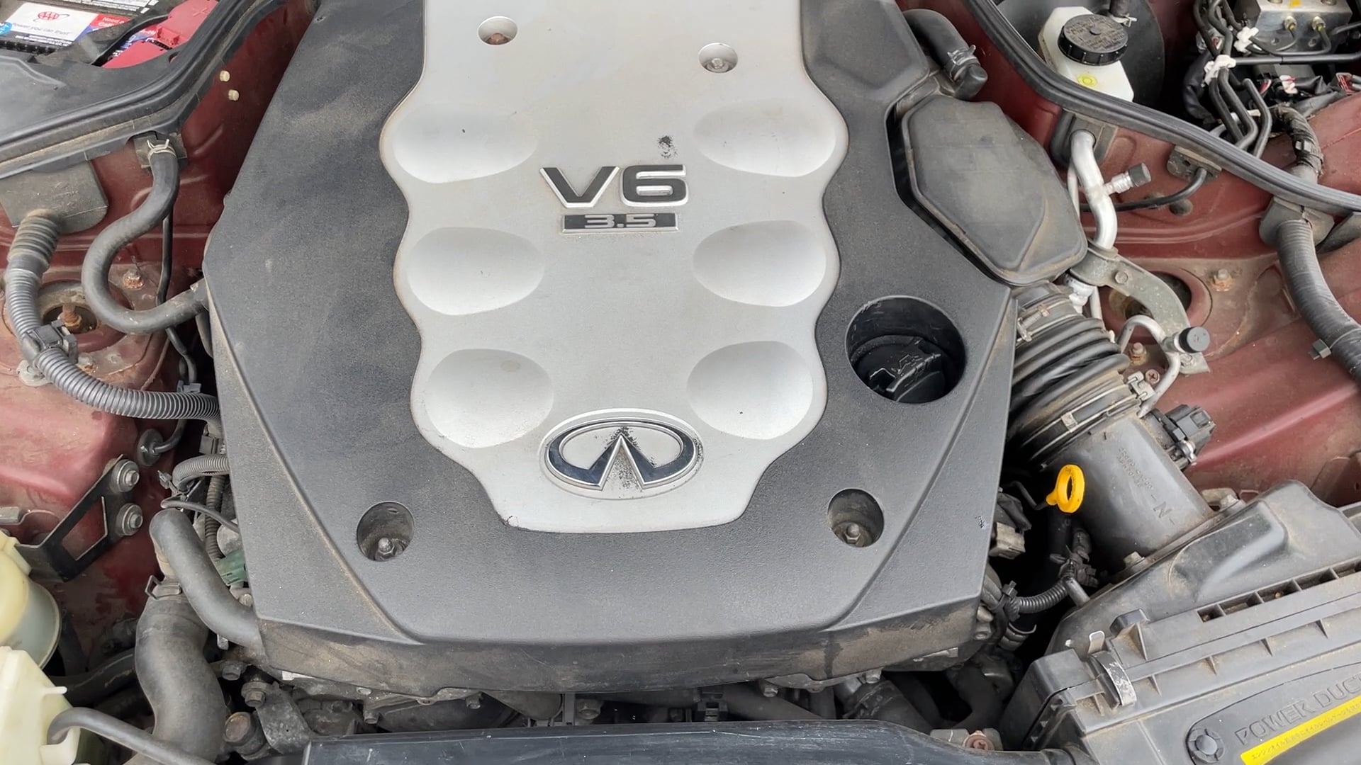 DEI878487 2005 Infiniti G35 on Vimeo