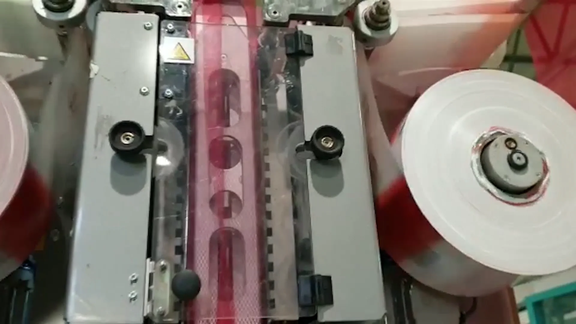 CBR-170_Packing machines_d-pack+extruded net_oranges