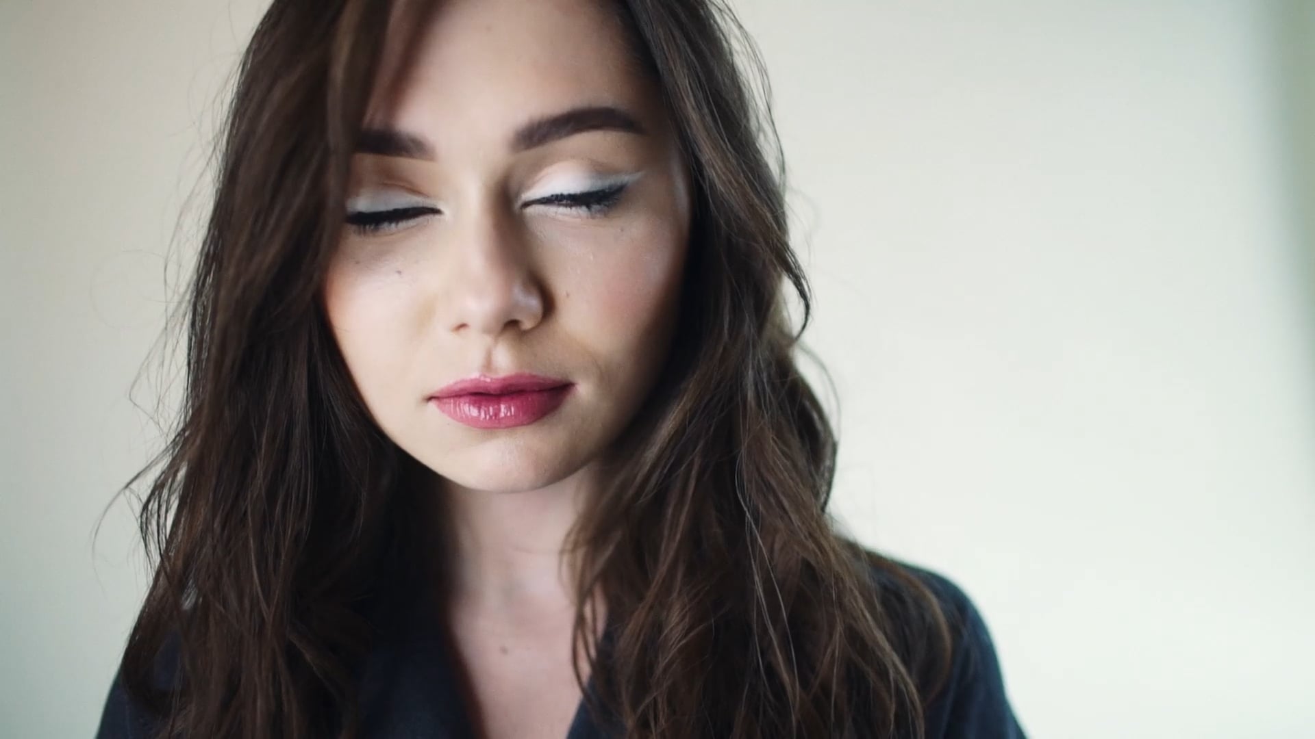Photoshooting backstage on Vimeo