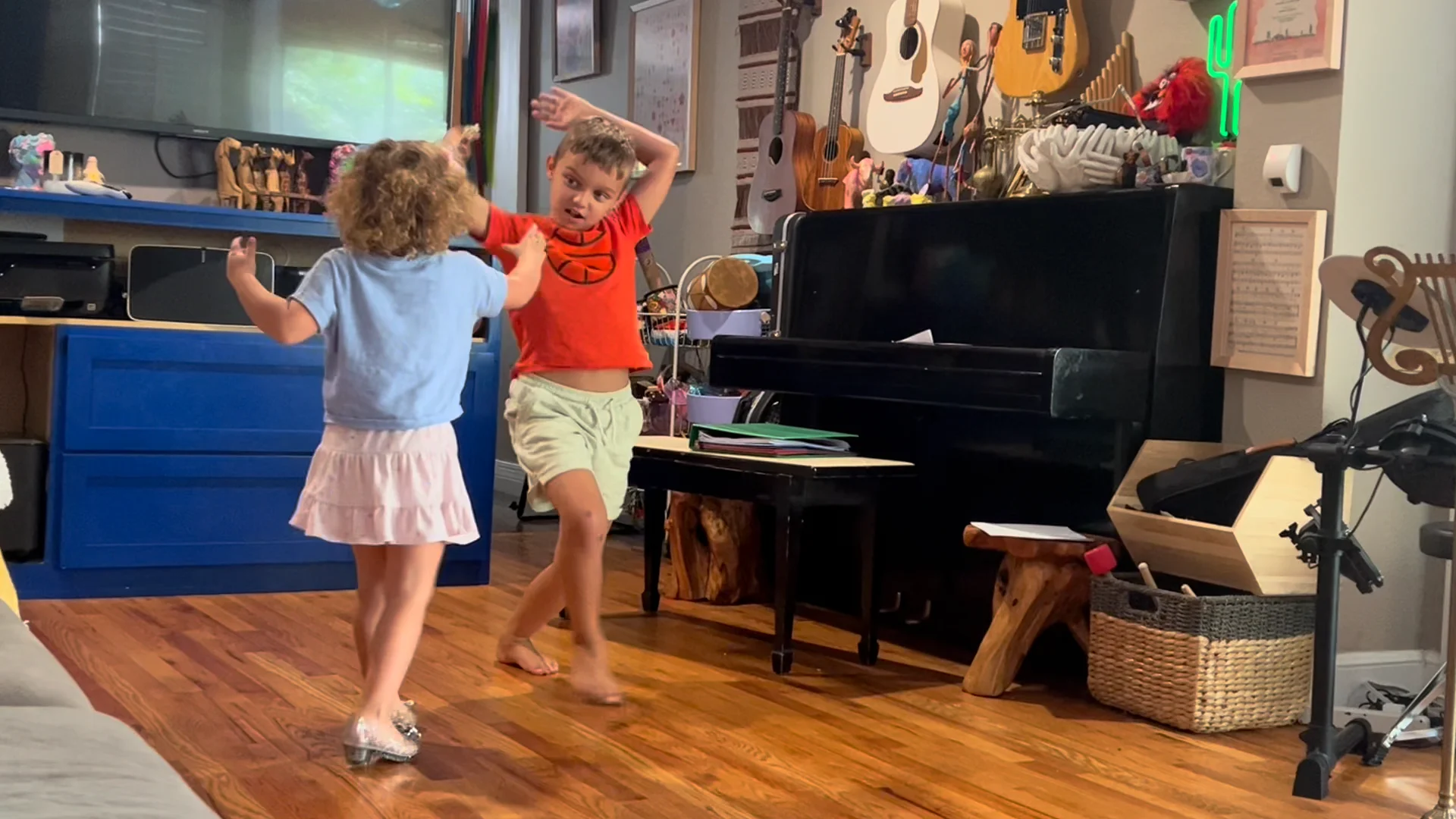 Uncle Pickle and Bublé Music on Vimeo