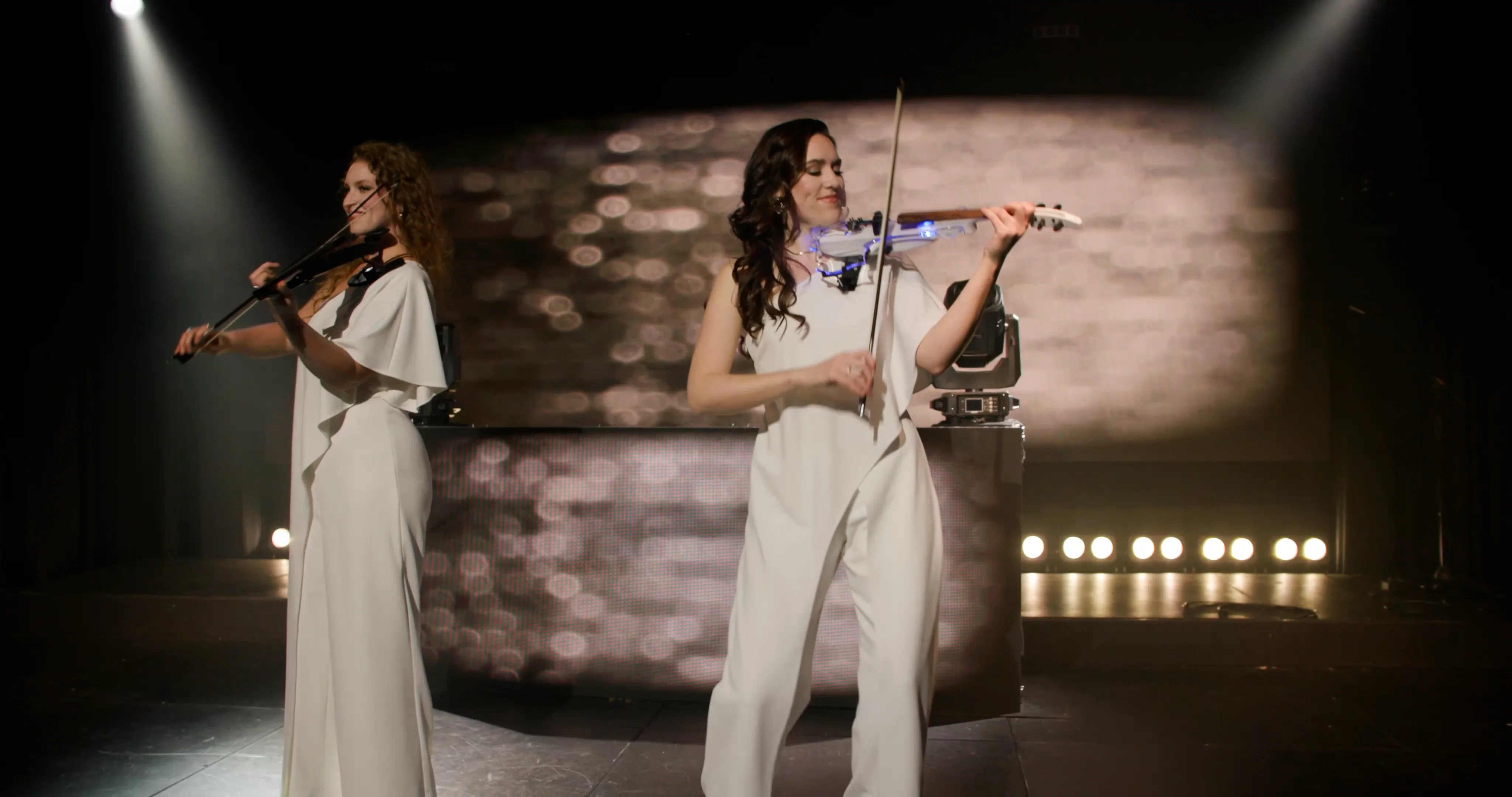 Sapphire Strings Duo by DSQ on Vimeo