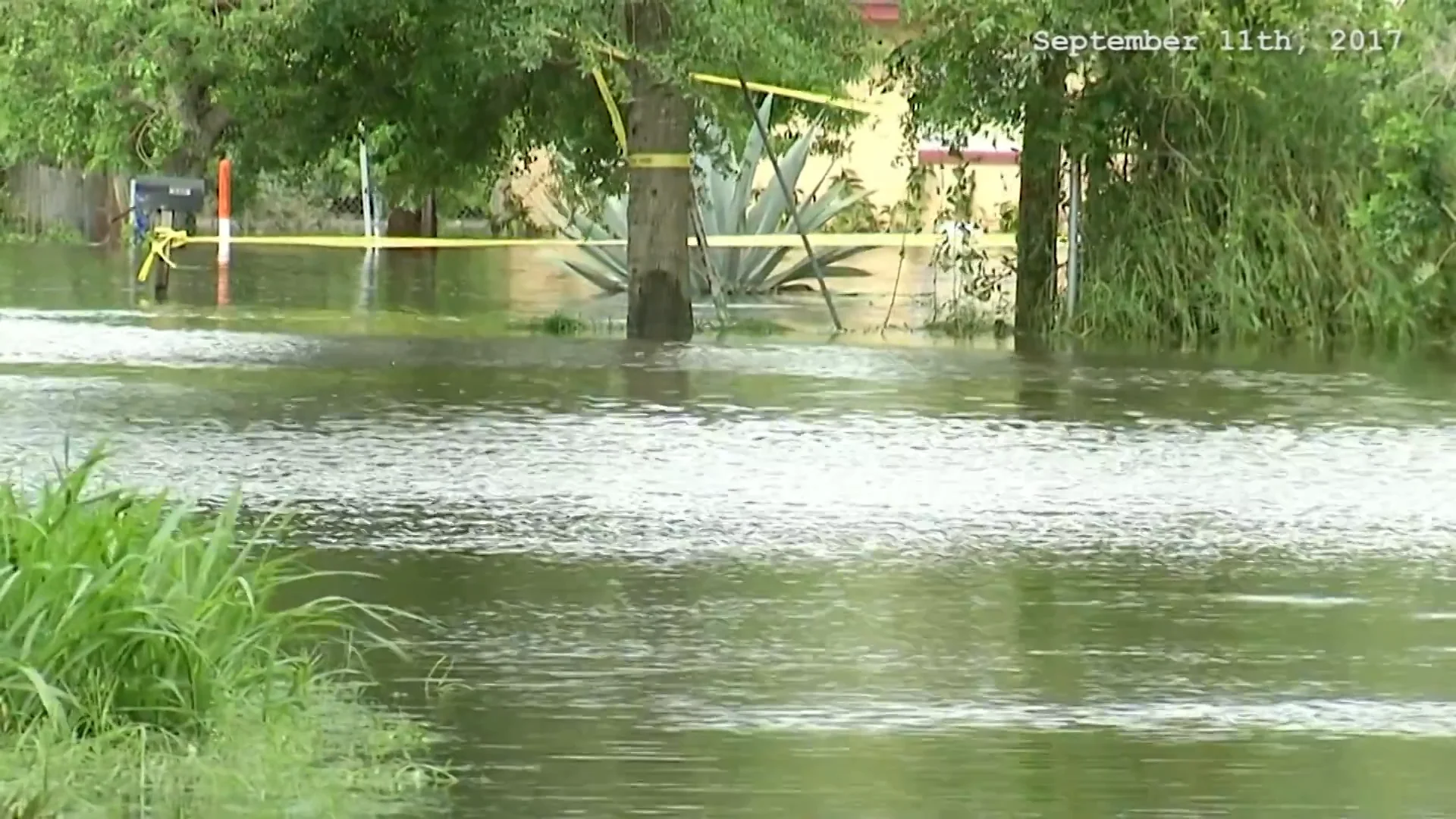 Flooding and water rescues in Orlovista, FL on Sept. 11, 2017 on Vimeo