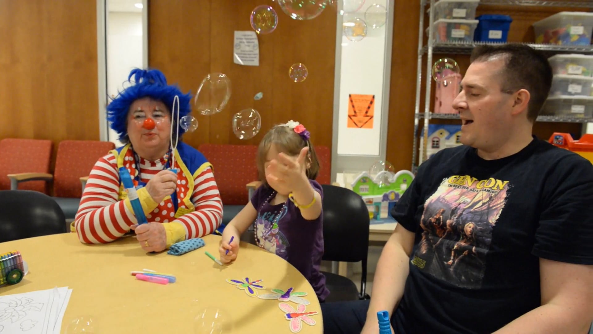 molly_penny_and_child_-_bubbles2 (1080p) on Vimeo