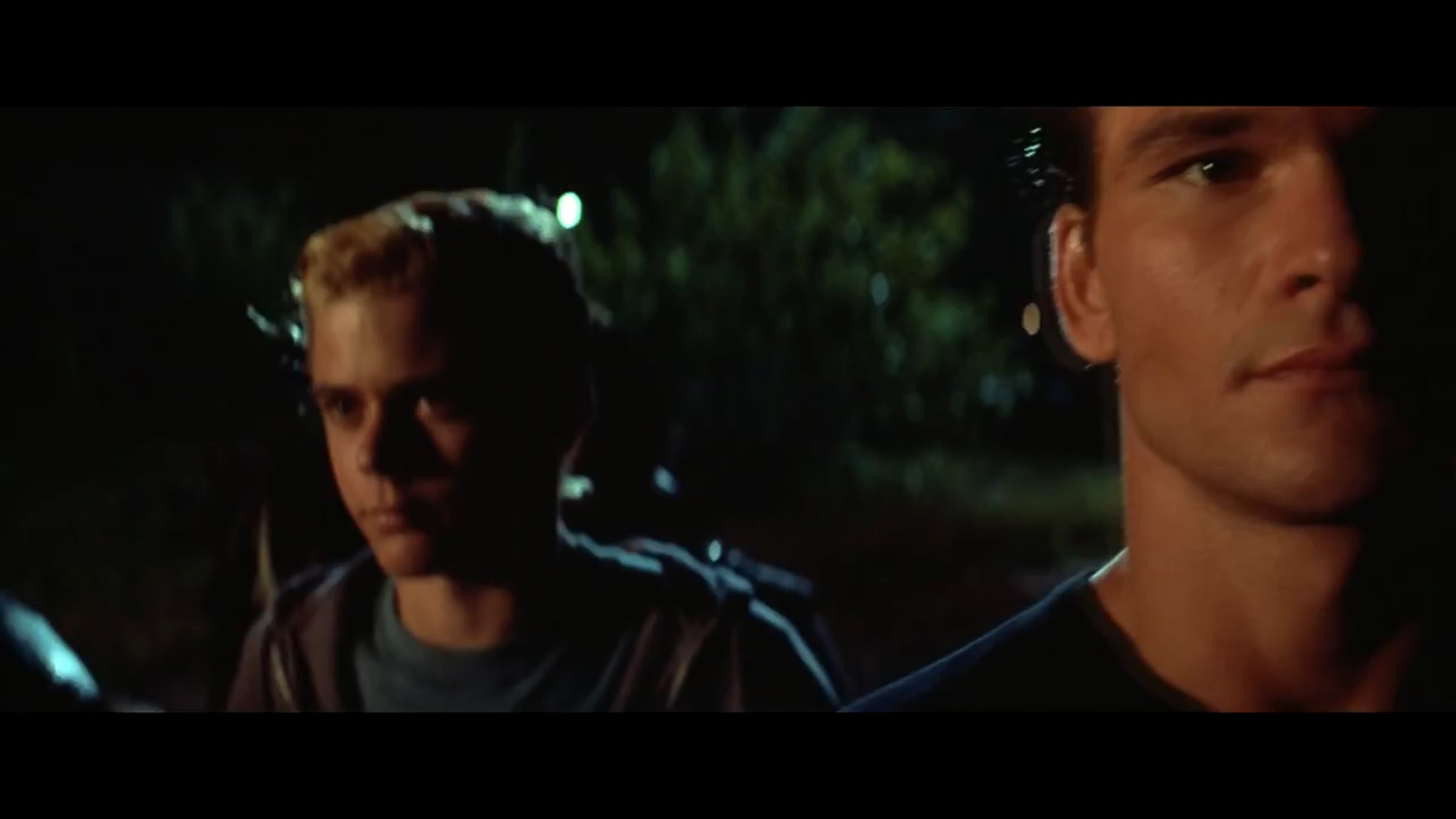 THE OUTSIDERS HD REMASTERED - RUMBLE BETWEEN GREASERS & SOCS - LOWE ...