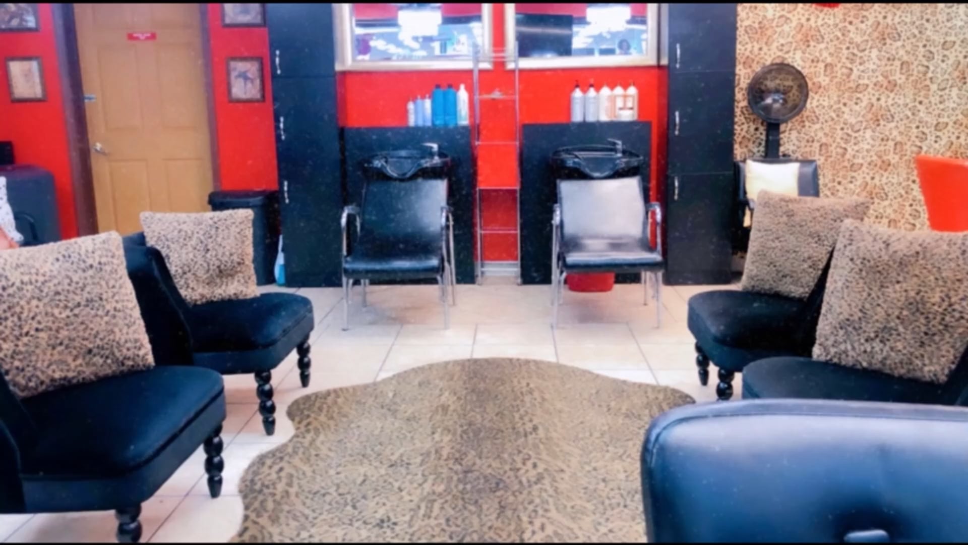 Candy Apple Cutz Hair Salon