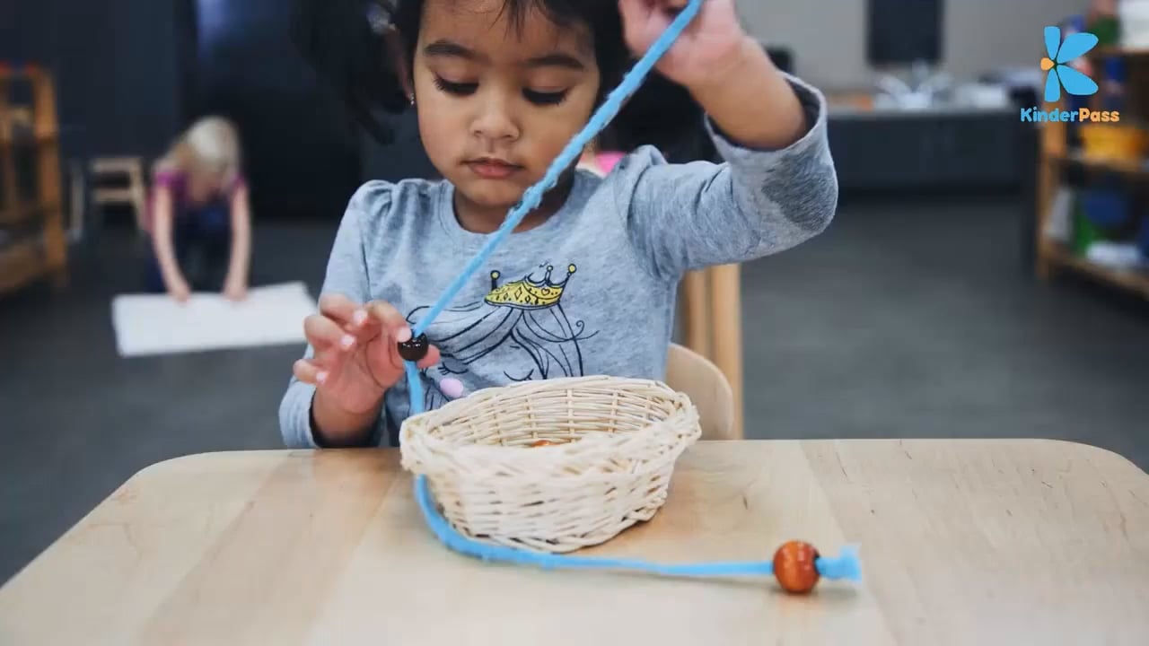 24 8 string large beads on Vimeo