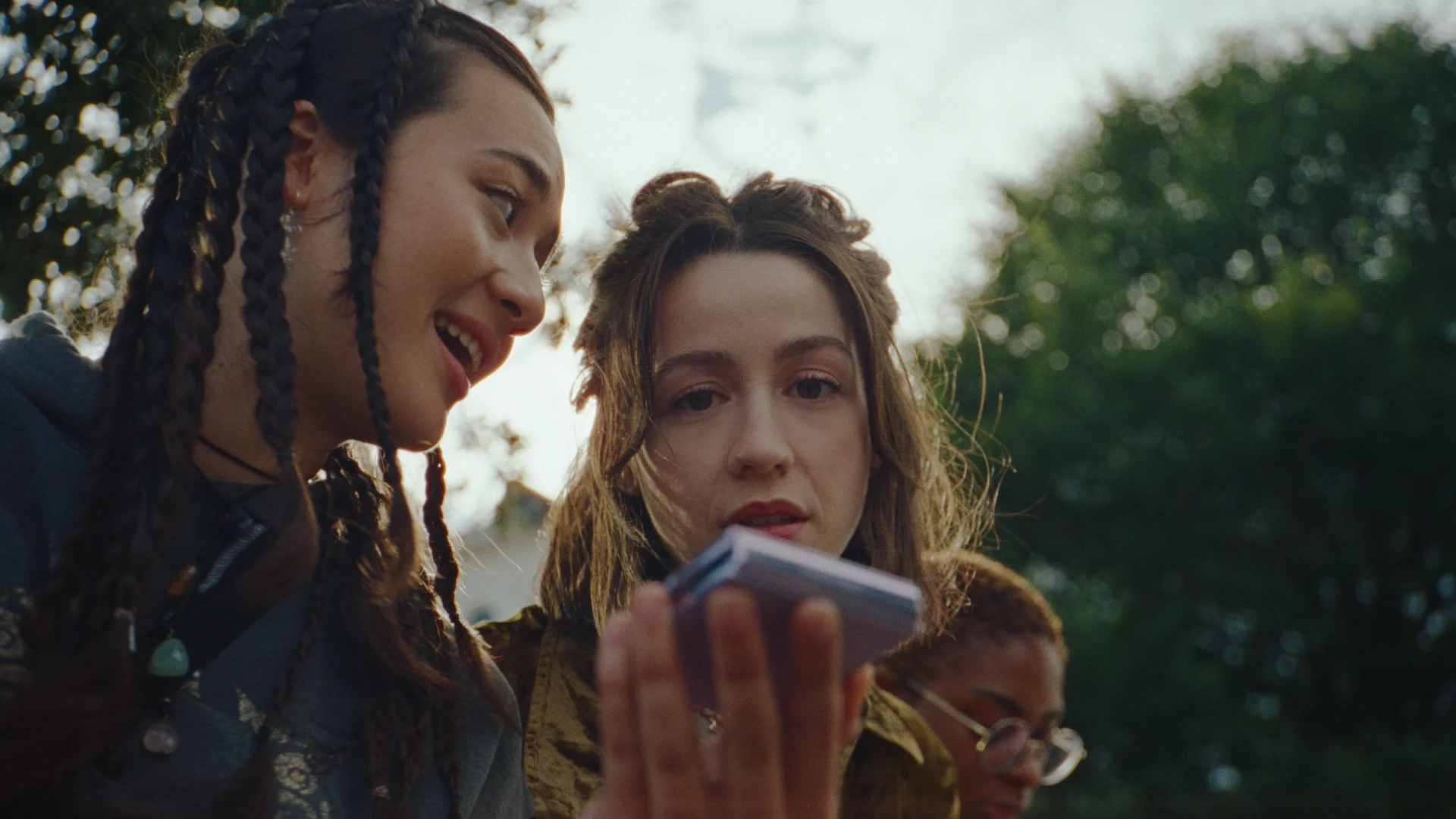 Samsung - Join the flip side