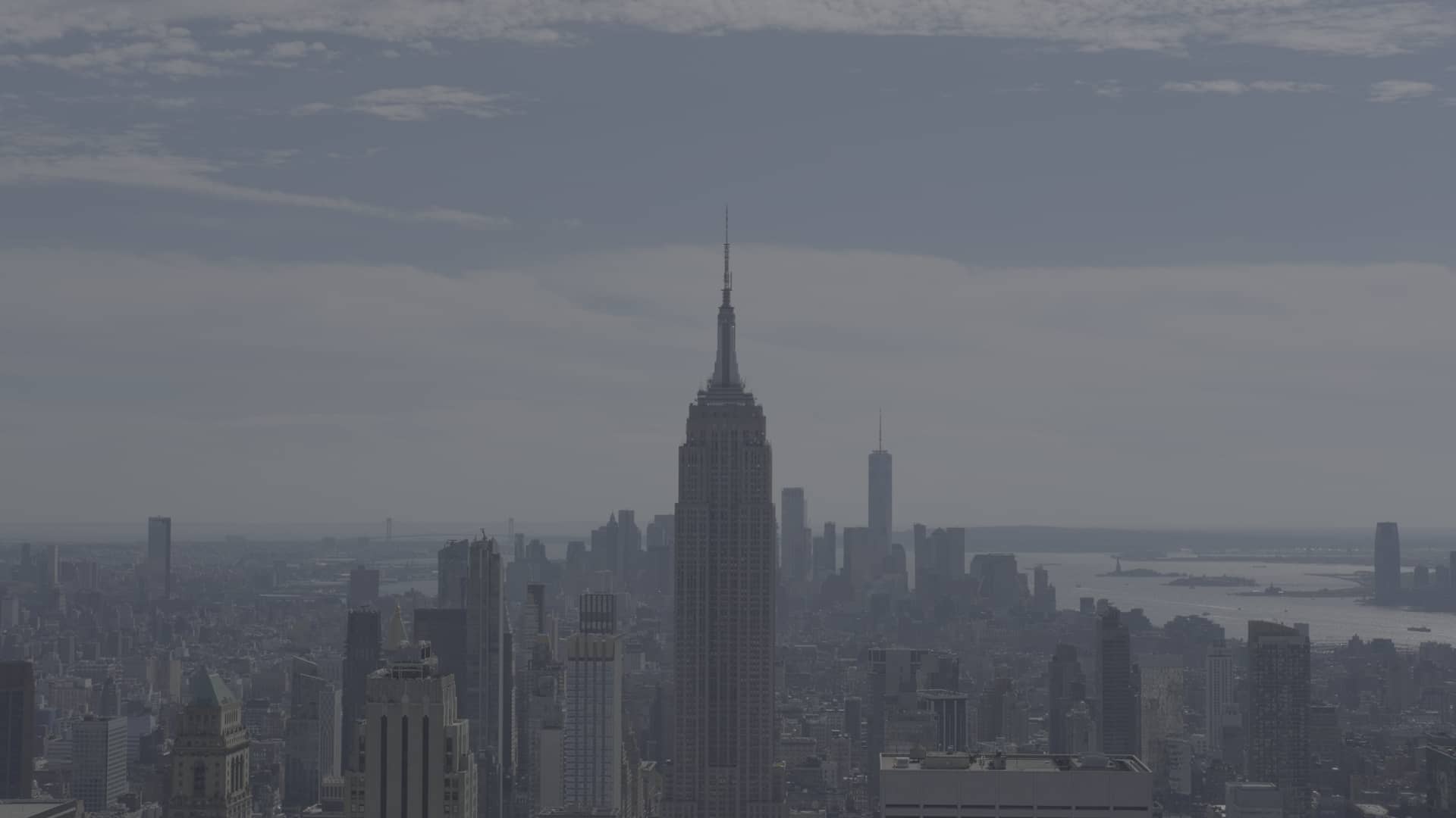 Fujifilm X-H2: Skyline, 8k, 25p, F-Log 2, 10 bit 4:2:2, H.265, XF 35mm ...