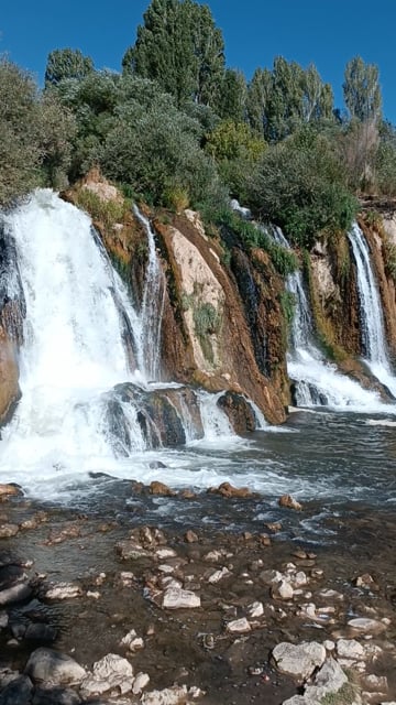 Cascada Río Arroyo - Free video on Pixabay - Pixabay