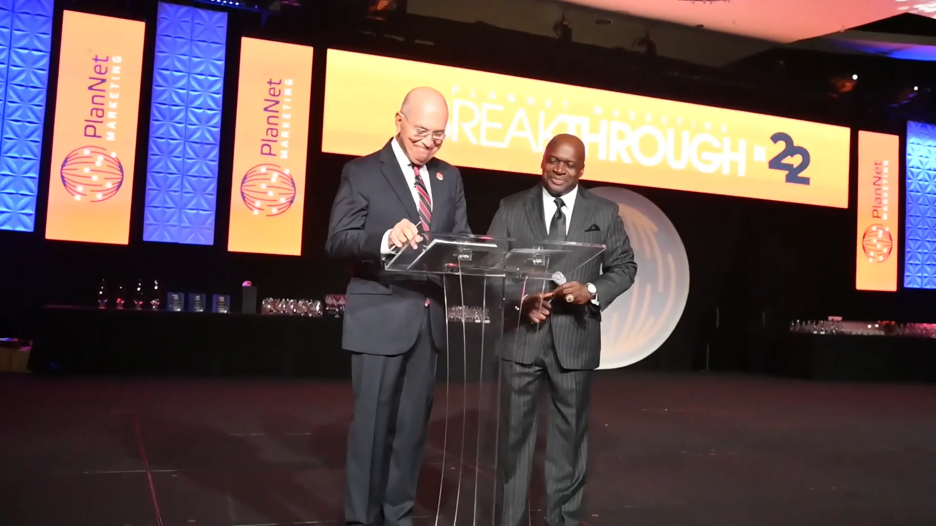 2022 Convention - Andy Cauthen & Six-Star Director Orlanda Moore.mp4 on ...