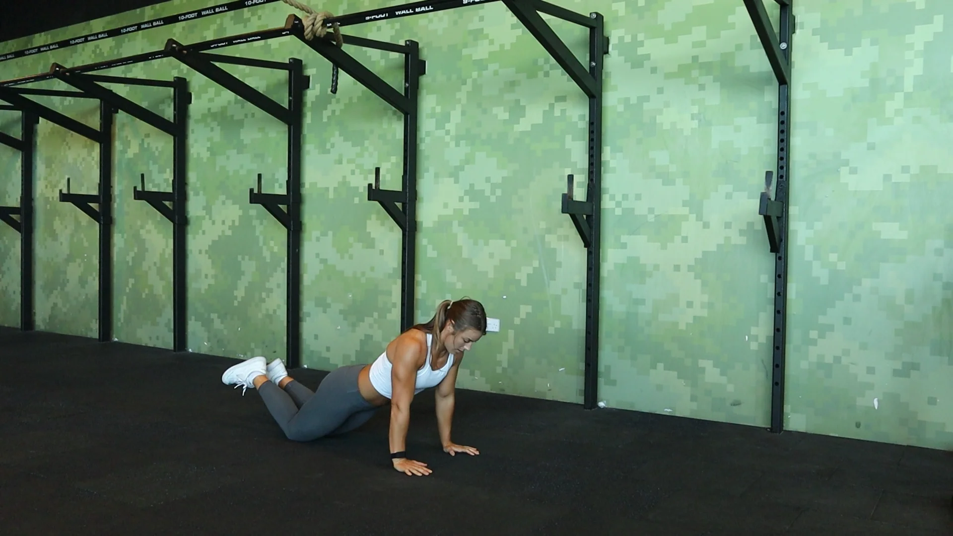 Push Ups on Knees on Vimeo