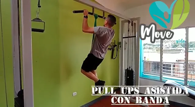 Pull ups asistido con banda on Vimeo