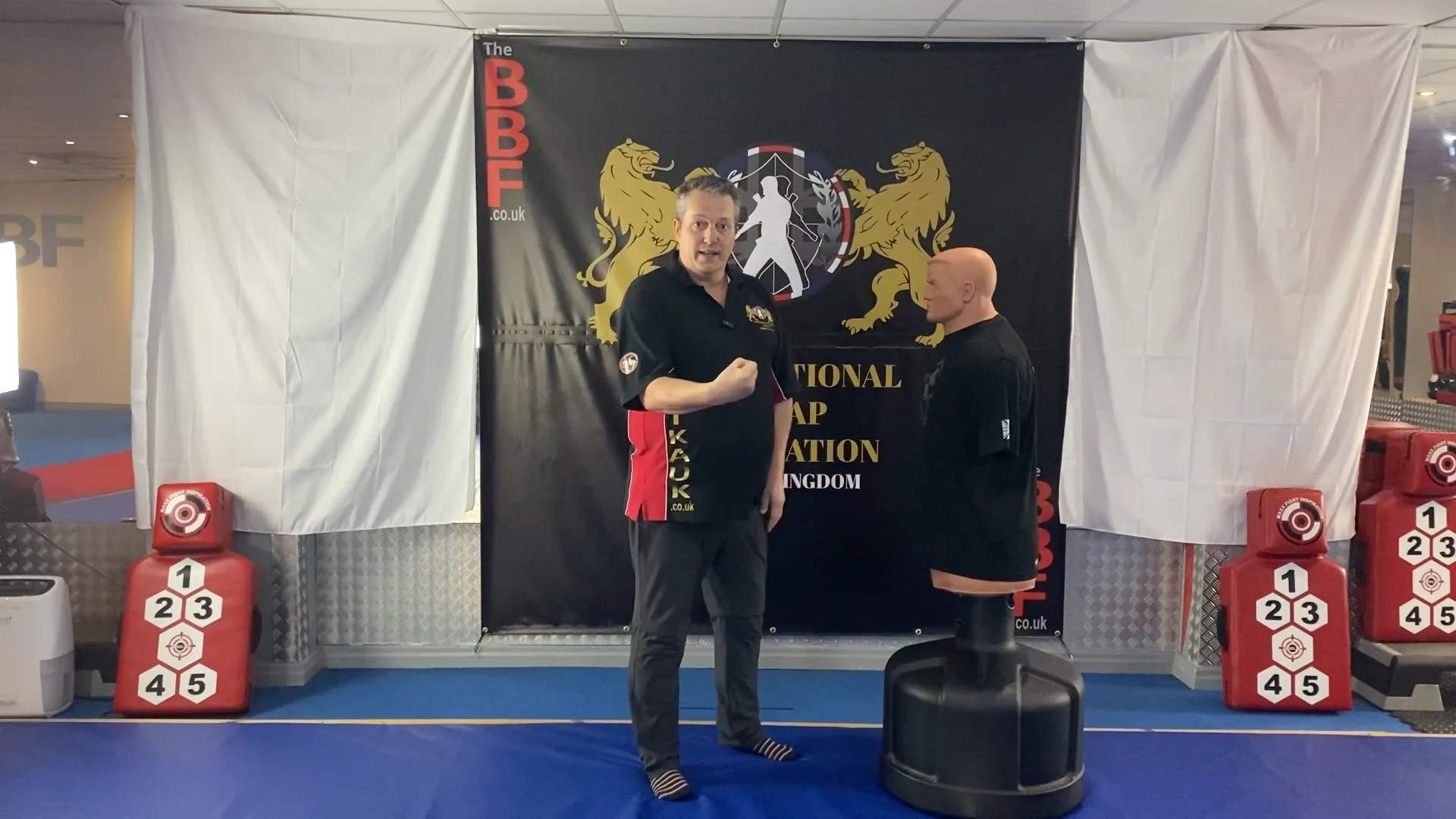 Orange Belt syllabus - Mouth of hand, extended knuckle and thumb ...