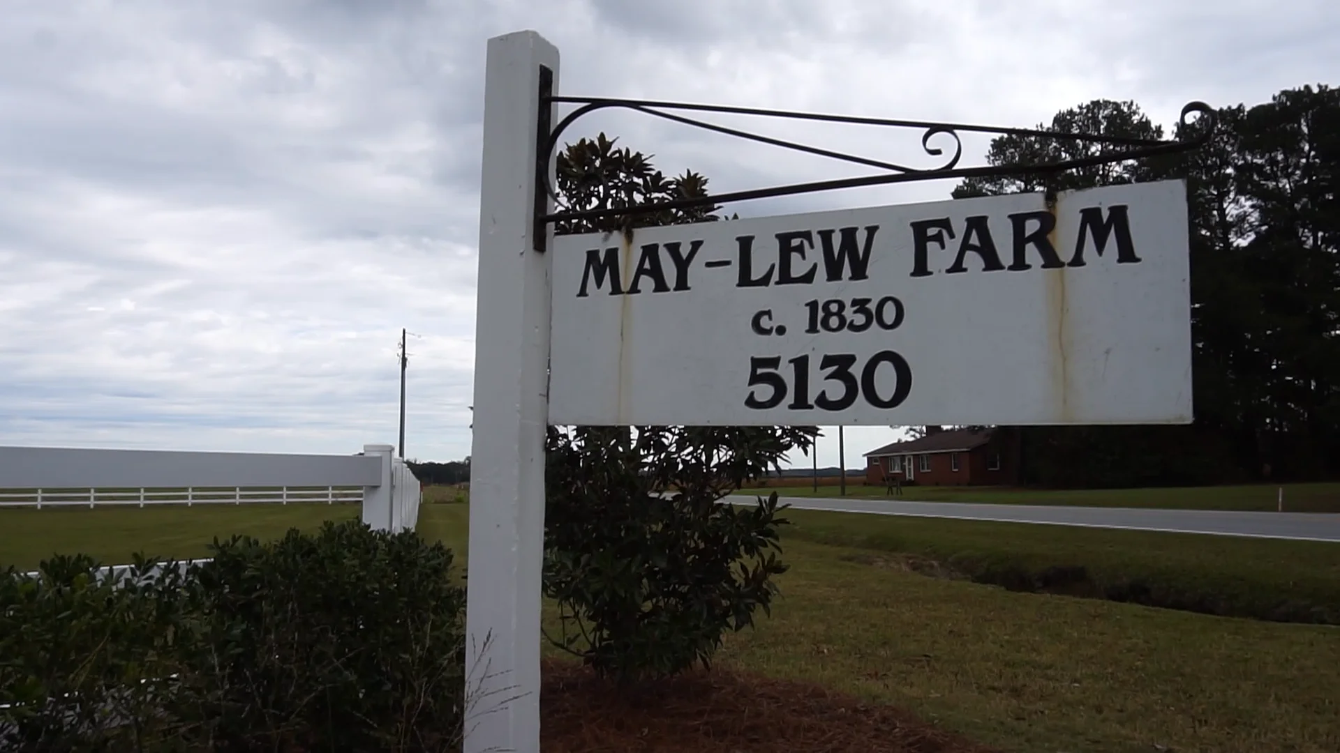 May-Lew Farm on Vimeo
