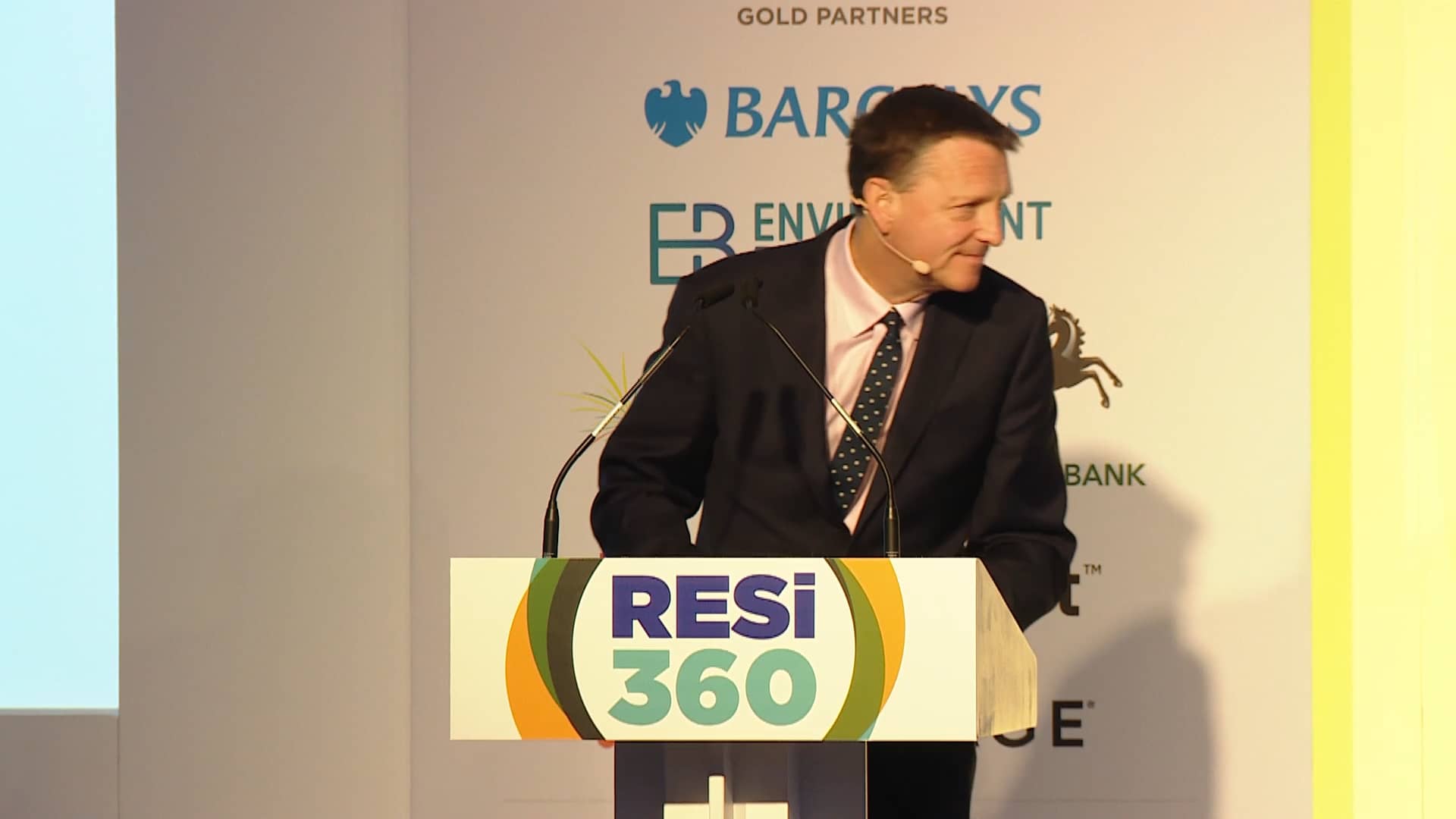 5. Day 1 - 1140 - Tim Bannister on Vimeo