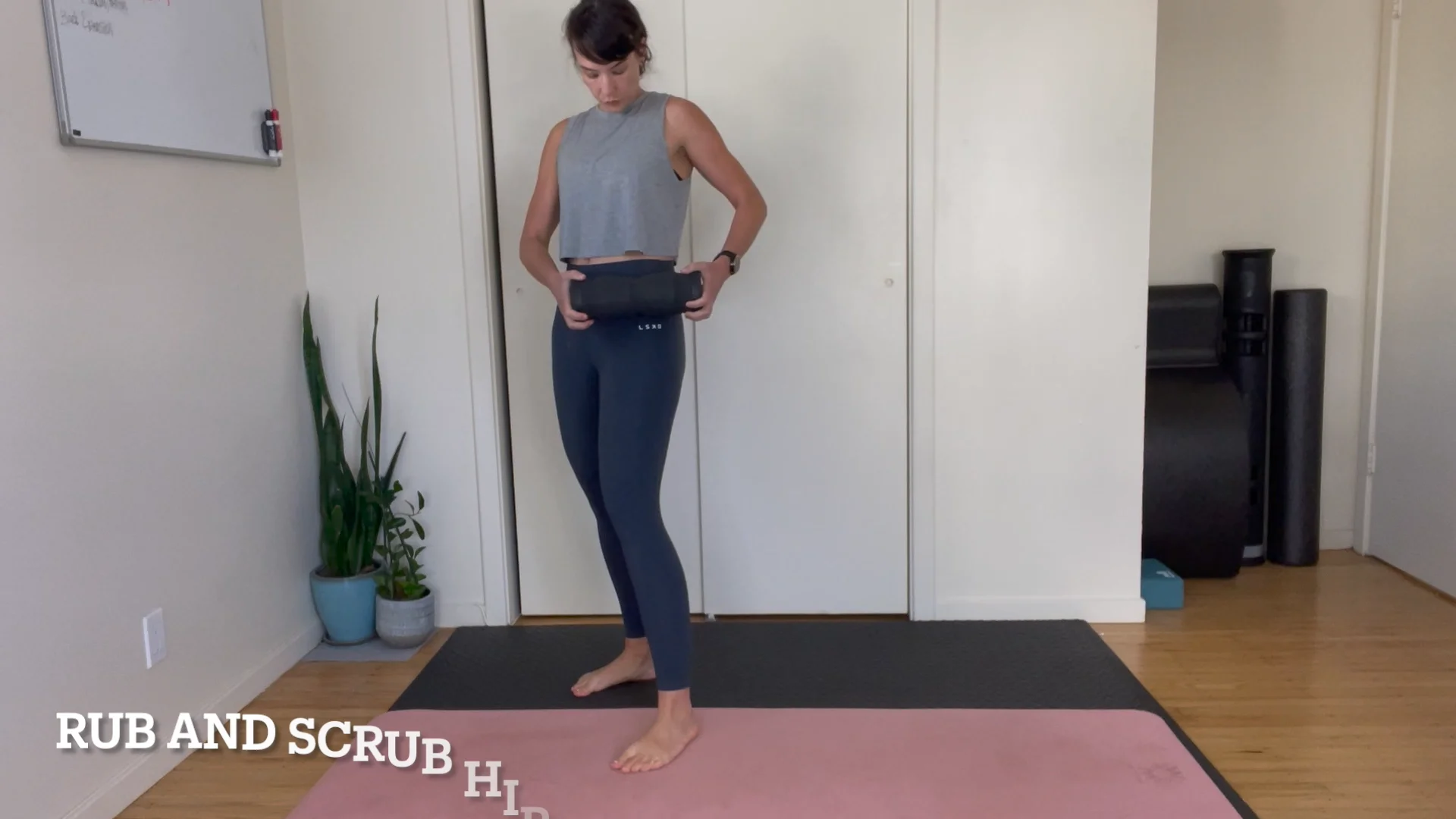 Rub and Scrub Hip and Pelvis on Vimeo