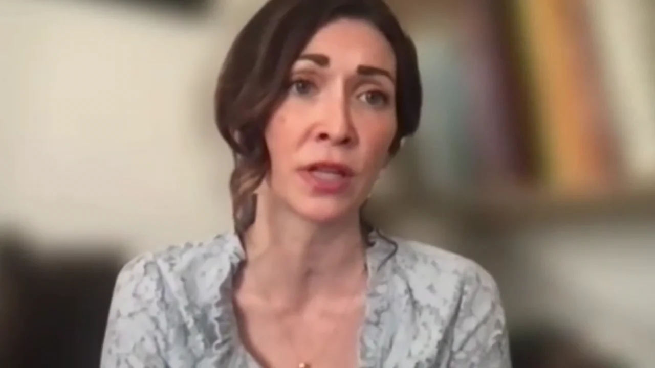 Caroline Golin, Global Head, Energy Market, Google on Vimeo