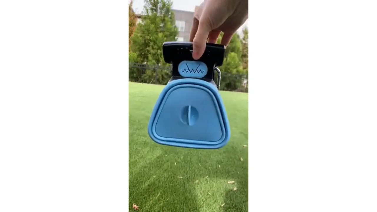 Pooping Buddy™.mp4 on Vimeo