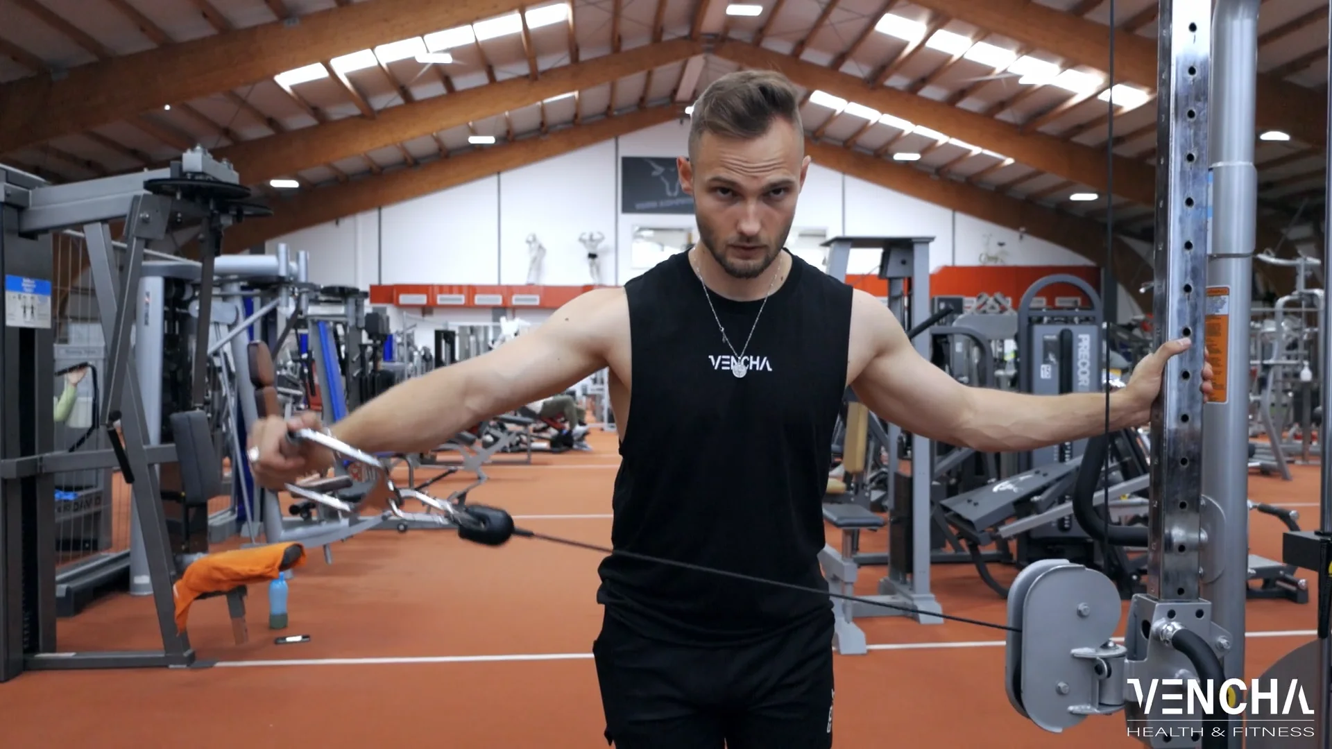 Seitheben Kabelzug.MP4 on Vimeo