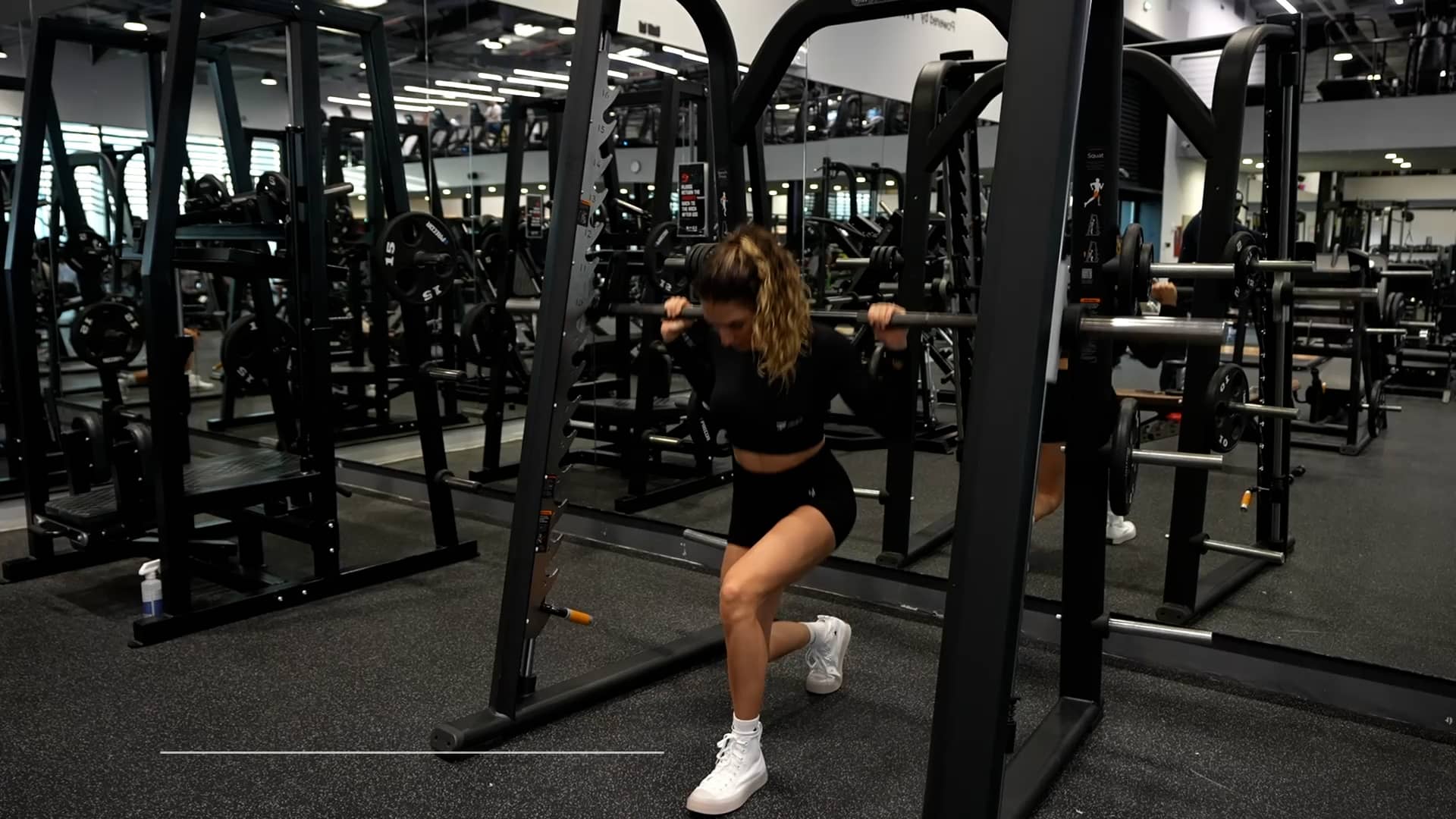 Sentadilla + desplante en Smith on Vimeo