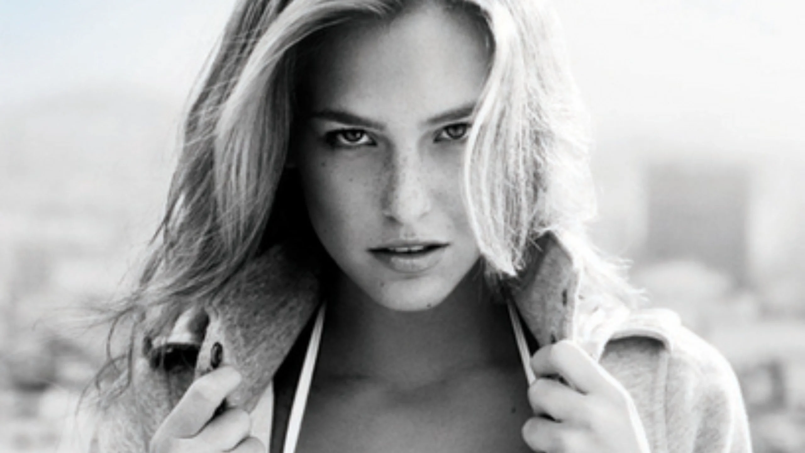Bar Refaeli In HD (Extended Sensual Deep Remix) on Vimeo