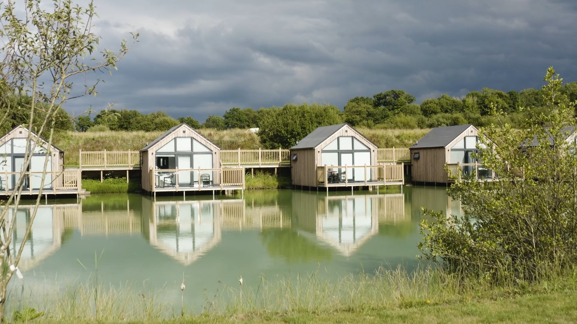 Lake Pods at Clawford Lakes on Vimeo