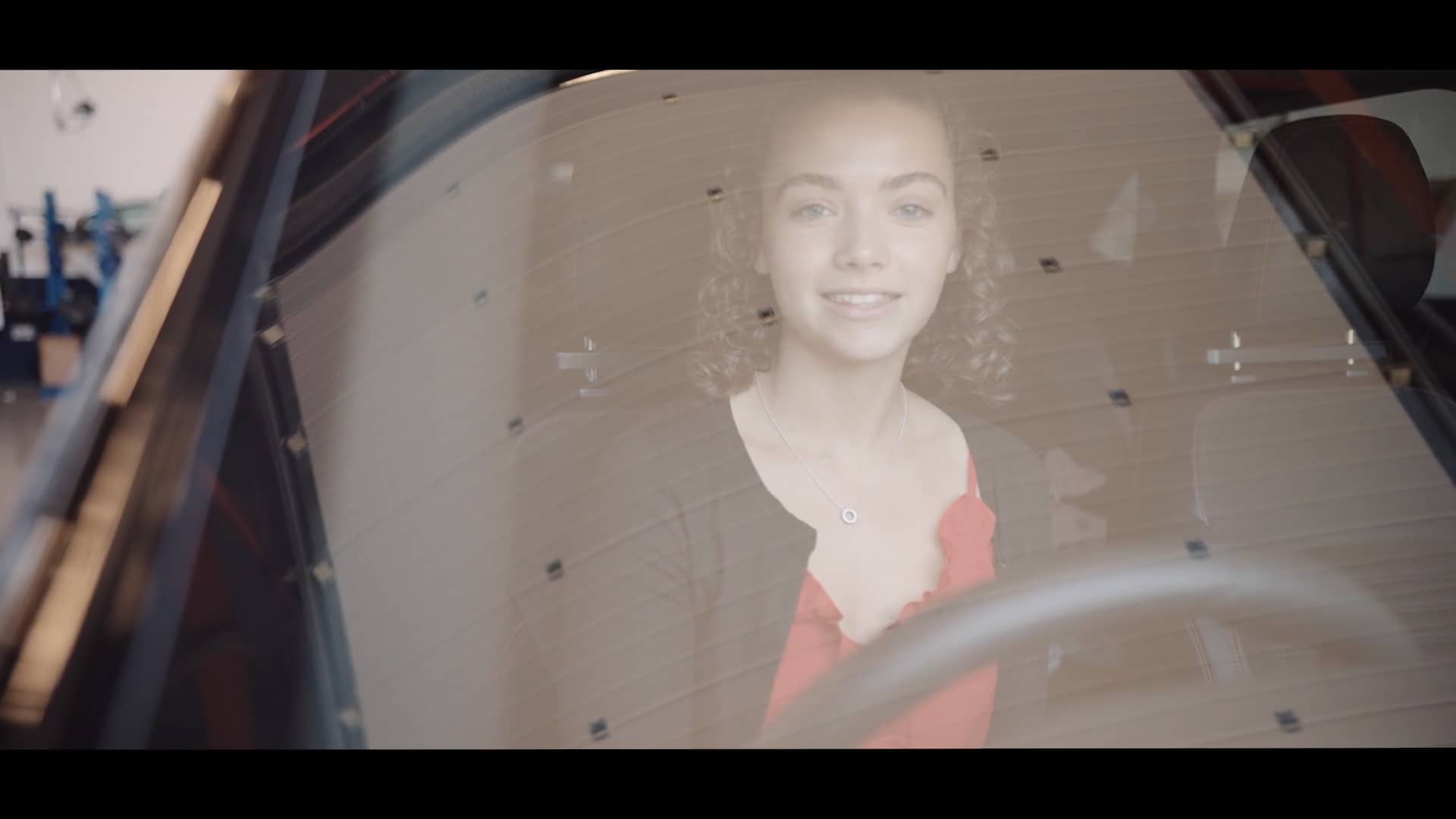 Auto Windscreens on Vimeo