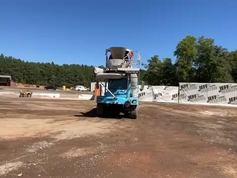 2005 TEREX ADVANCE MIXER TANDEM AXLE FRONT DISCHARGE MIXER TRUCK VIN ...