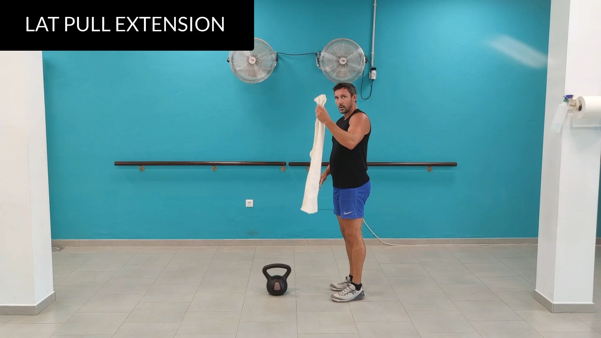 Lat Pull Extension on Vimeo