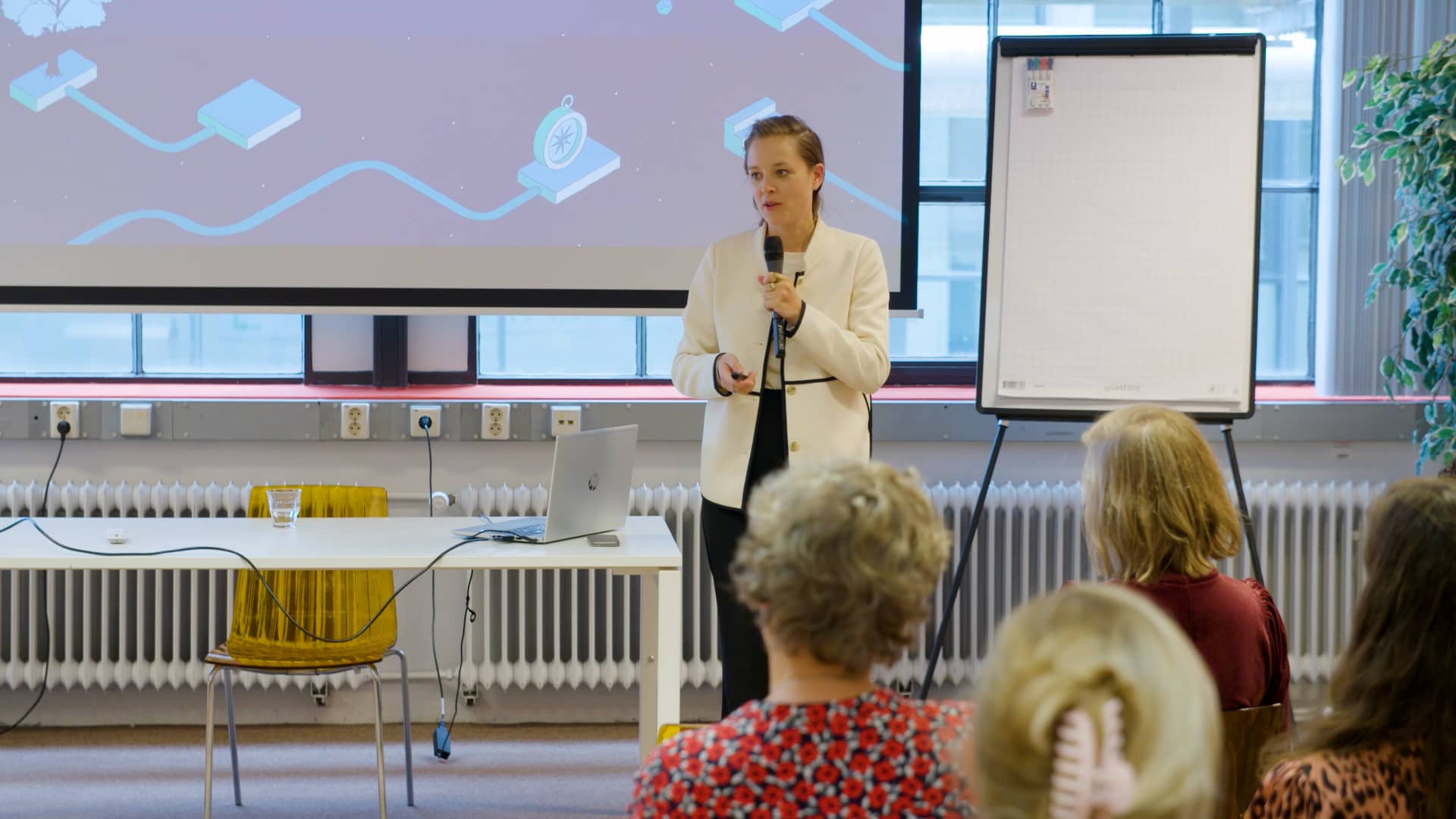 Tessa Cramer on Vimeo