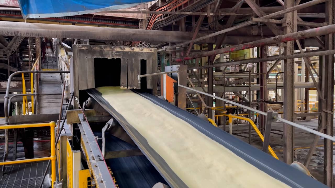 Raw sugar drying process on Vimeo