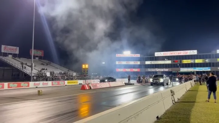 F150 going 8.3 Quarter Mile on Vimeo