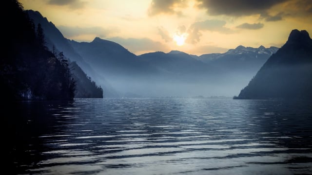 Loop Animated Lake - Free video on Pixabay - Pixabay