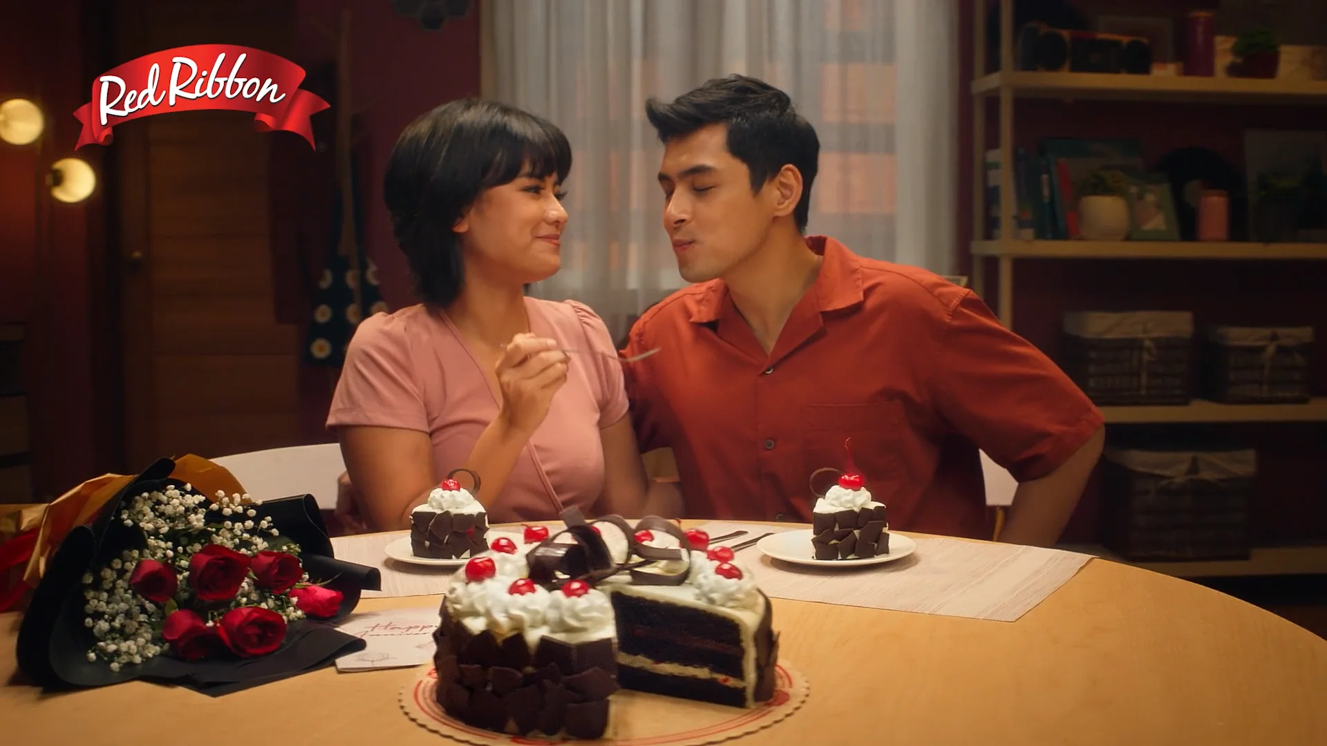 Red Ribbon Cake Creations on Vimeo